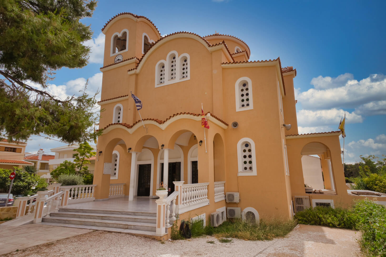 Ιερός Ναός Αγίου Ιωάννου Θεολόγου Σταυρού – Γέρακας - Ιερά Μητρόπολις ...