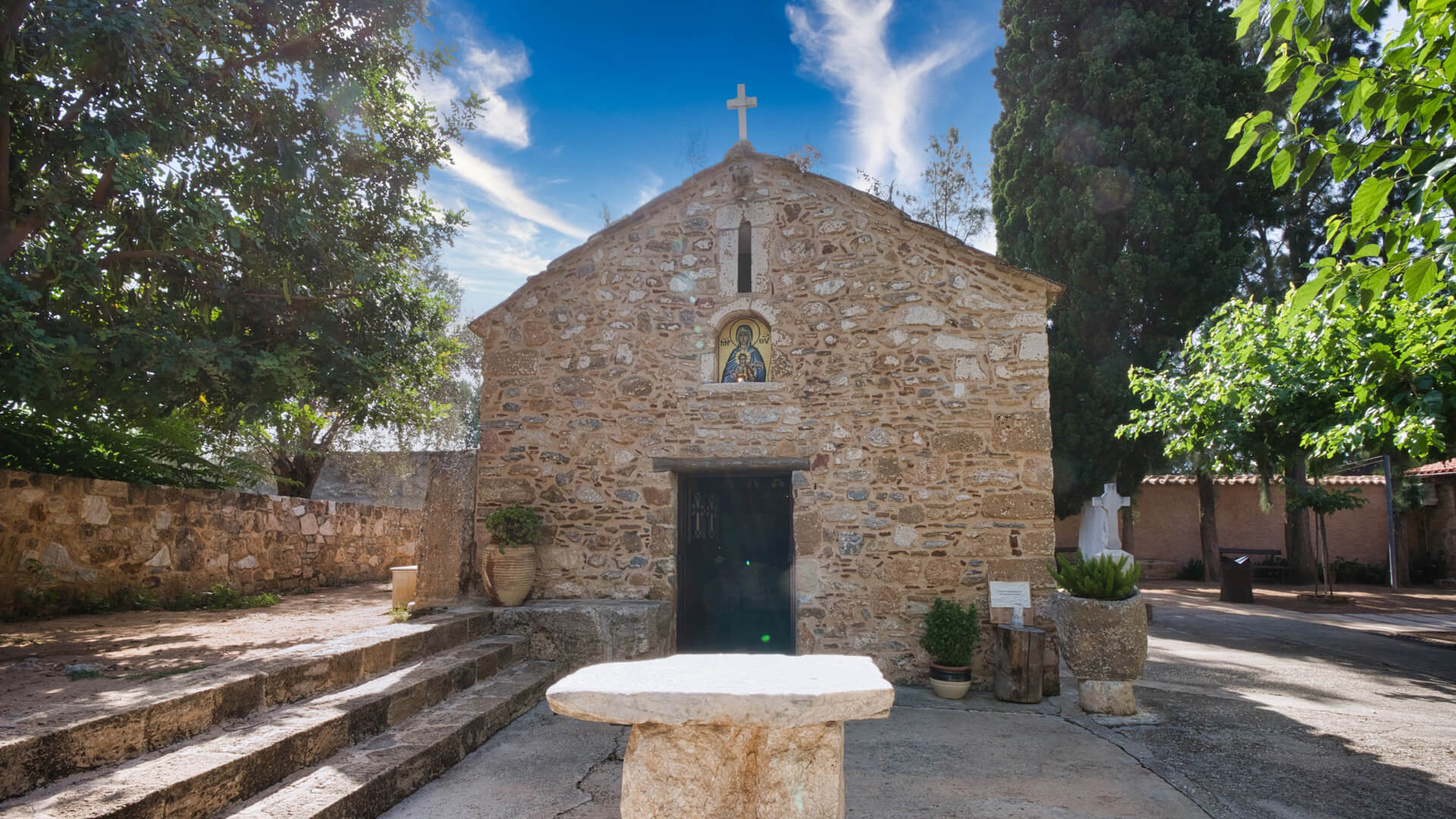 Ιερός Ναός Κοιμήσεως της Θεοτόκου (Παλαιοπαναγιά) – Παιανία - Ιερά ...